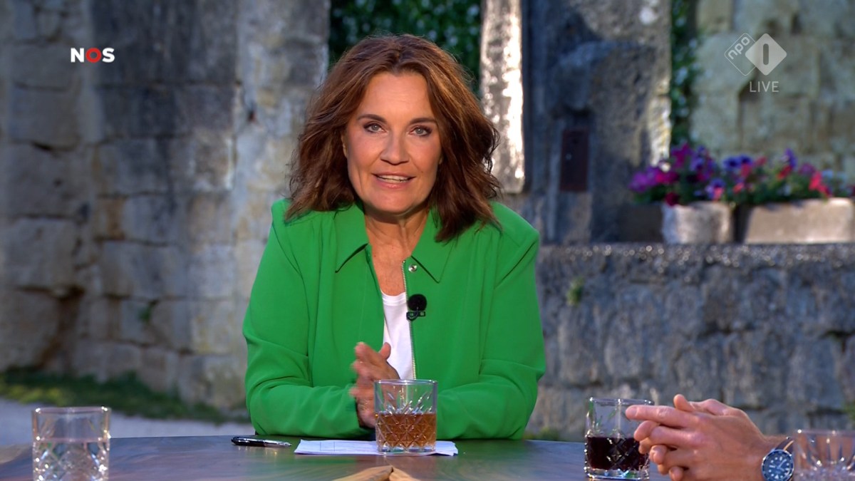 Dione de Graaff – Vidcaps
