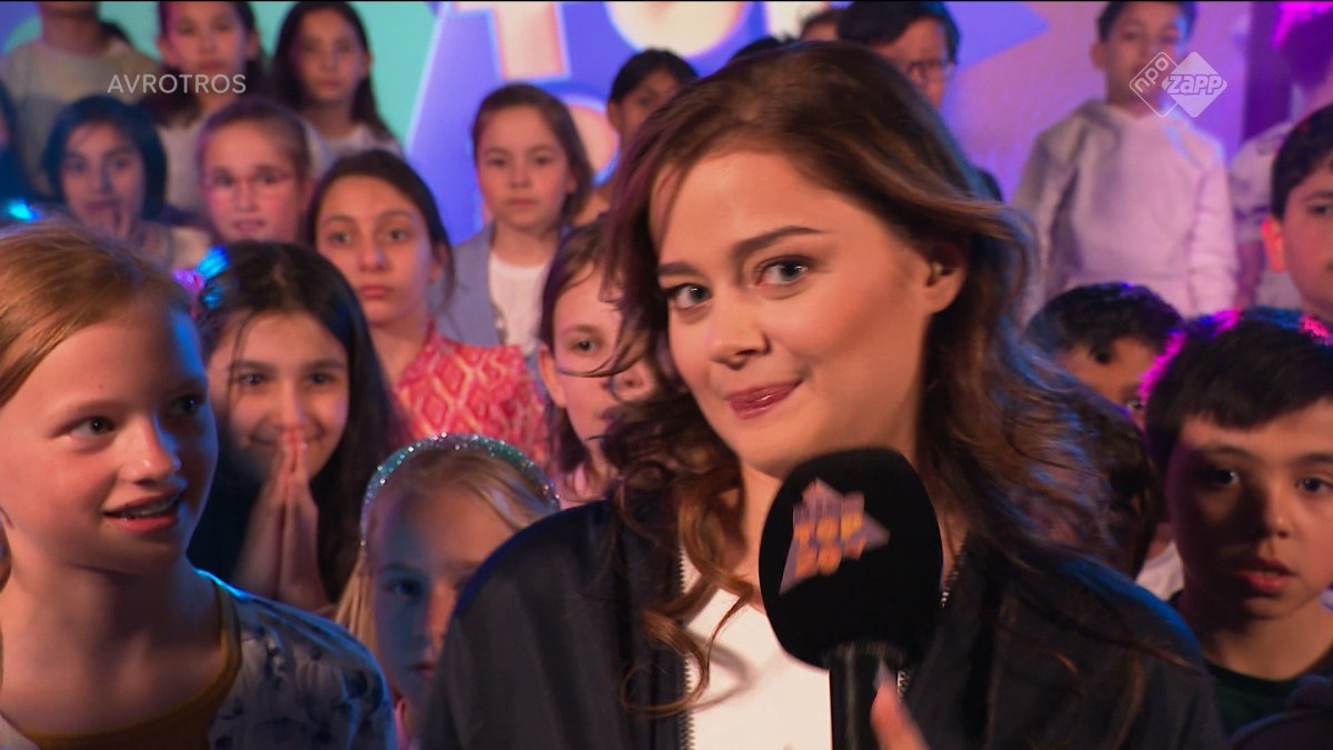 Stefania Liberakakis – Vidcaps